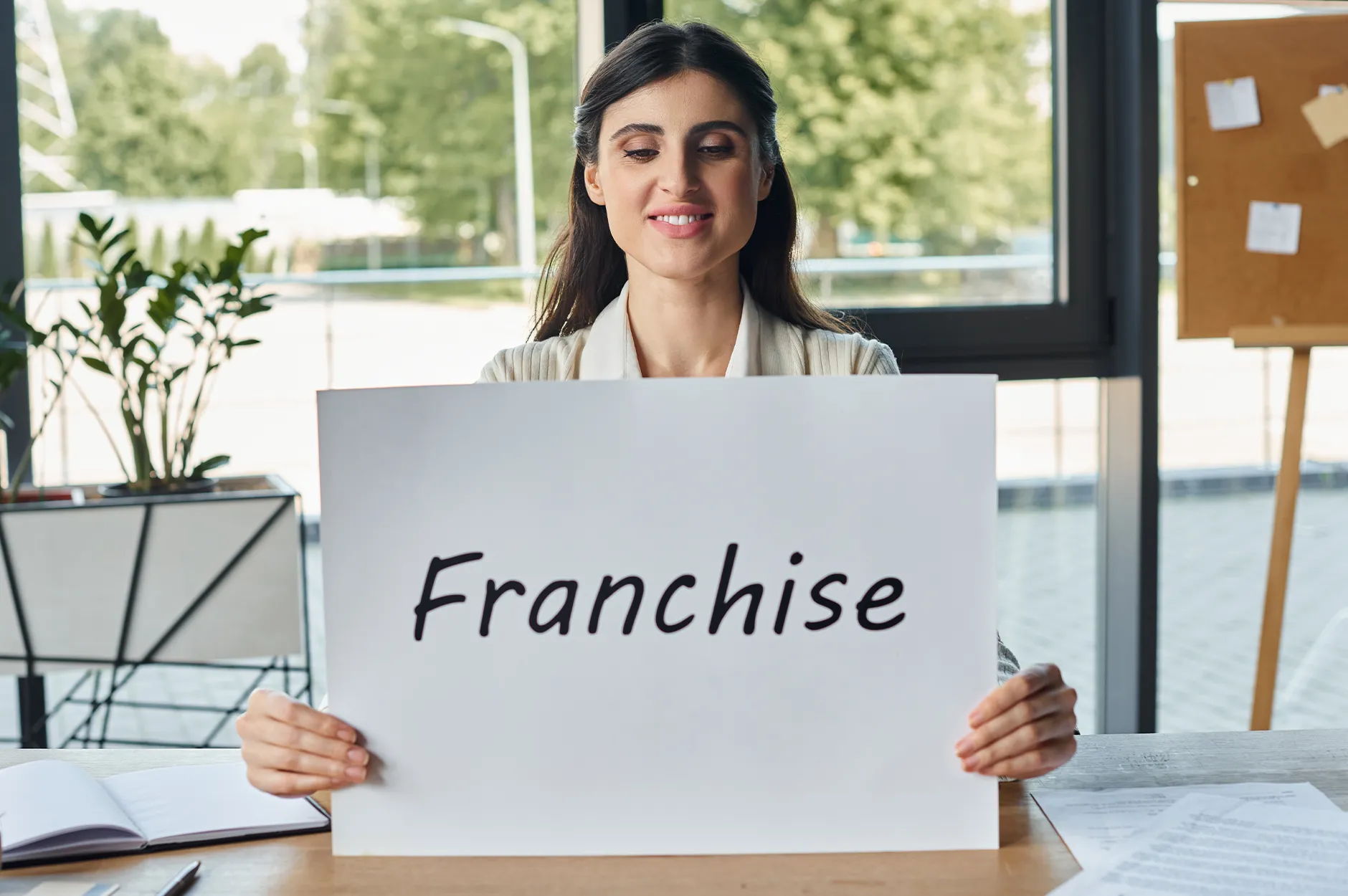 Franchise vs Chain: A Comprehensive Review